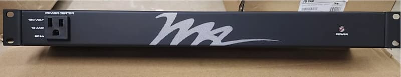 Middle Atlantic PD-915R-PL, 15 Amp Rackmount Power Center | Reverb