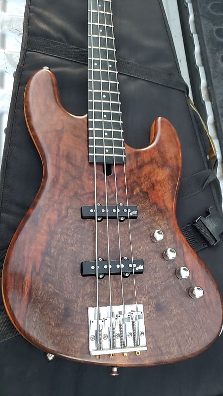 Modulus Jazz Bass 2005 Walnut & Alder | Reverb