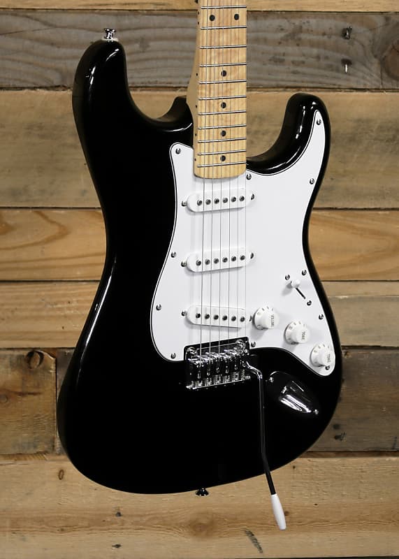 Squier Affinity Series Stratocaster Electric Guitar Black | Reverb