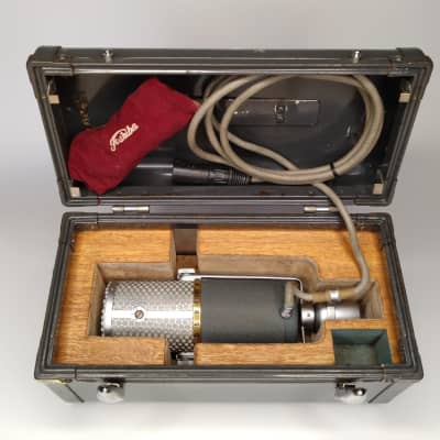 Vintage TOSHIBA Bidirectional Type-K Velocity Microphone | Reverb