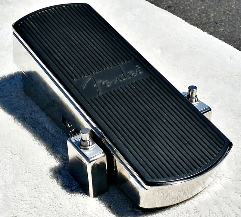 Fender FUZZ - WAH - Fender Re-Issue Fuzz Wah PR 739 Guitar | Reverb