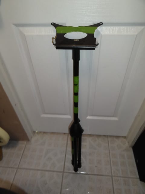 Line 6 POD 2.0 Adapter and mic stand black | Reverb