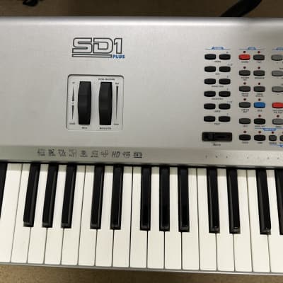 Ketron SD1 PLUS 2002 - GRAY BLACK | Reverb