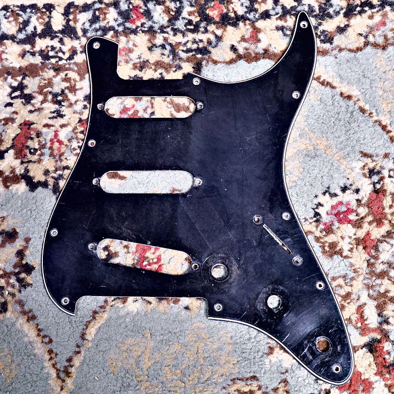 Chandler Industries Strat-Style Pickguard 3-Ply 11 Hole - | Reverb