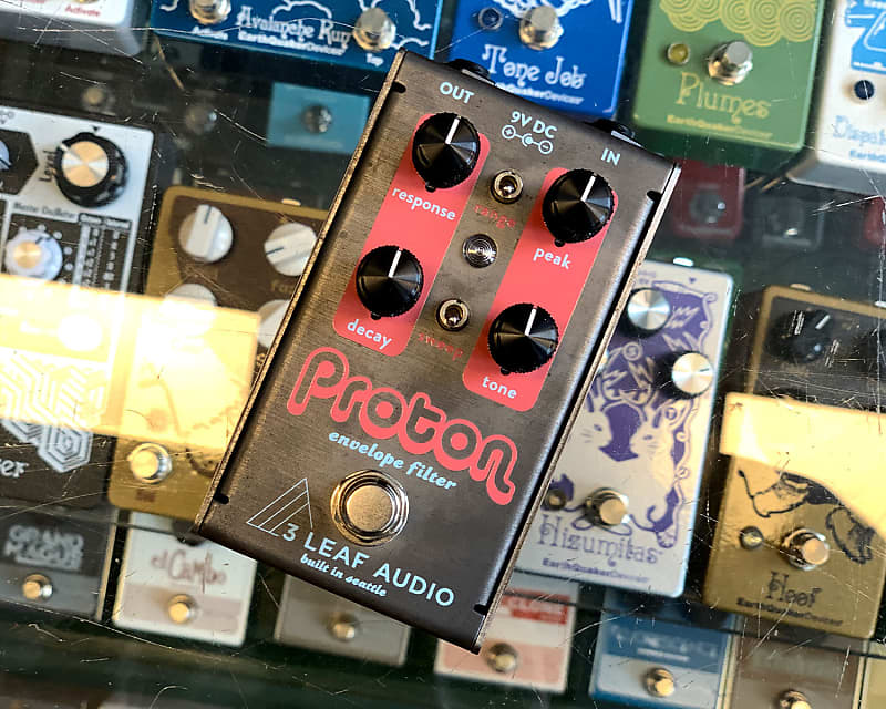 3 Leaf Audio Proton Envelope Filter | Reverb
