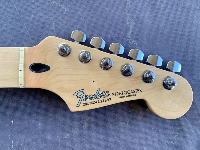 Fender MIM Stratocaster Neck w/ tuners - 2004 Natural Maple | Reverb