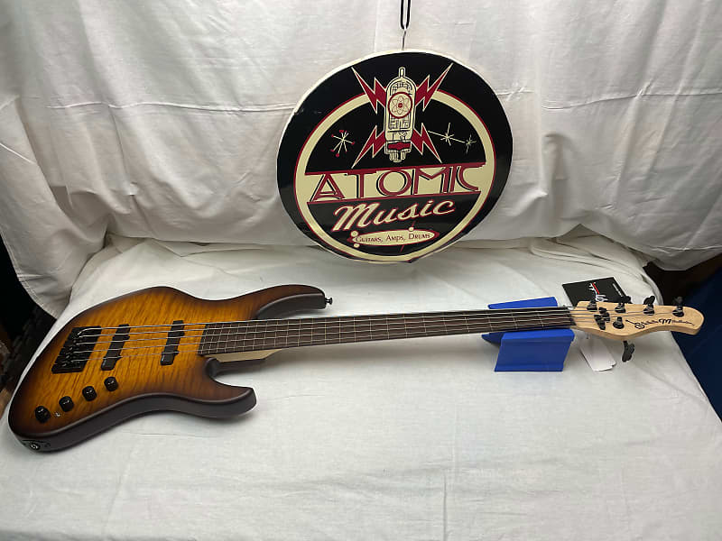 Bass Mods BassMods Custom K524-FLC Fretless 5-string Bass | Reverb