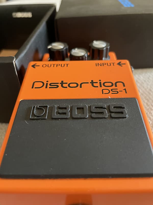 Boss DS-1 Distortion (Silver Label) 1994 - Present - Orange | Reverb