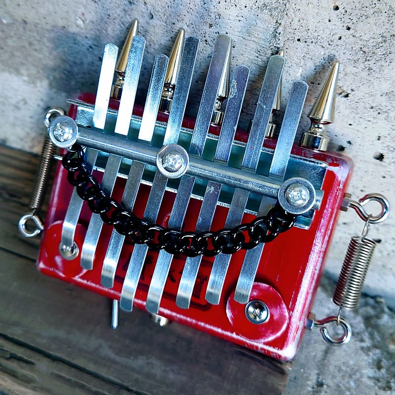 kalimba/noise box/percussion/noise instrument/metal | Reverb