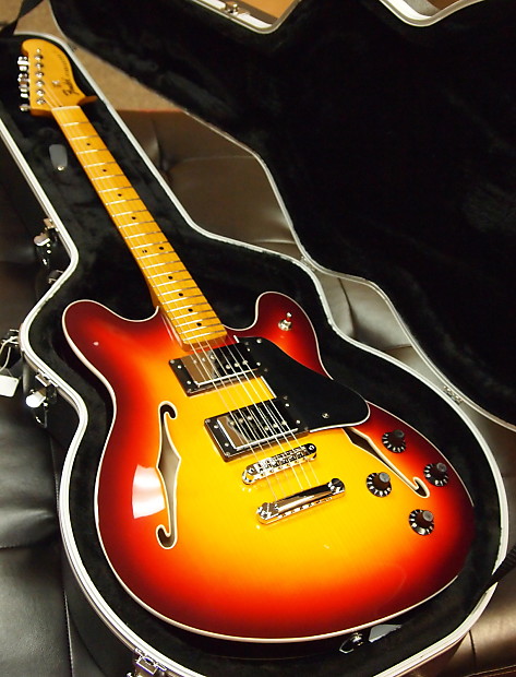 Fender Starcaster Semi-Hollow w/Gator ES sized case | Reverb