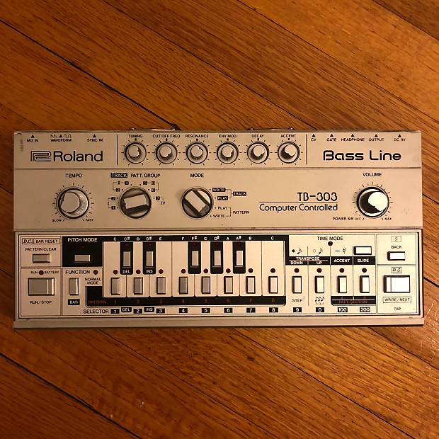Vintage Roland TB-303 Bassline Synth With Quicksilver 303 Mod | Reverb