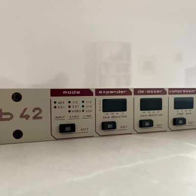 Junger Audio B42 | Reverb