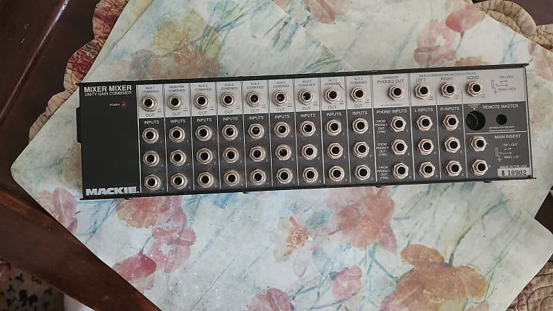 Mackie "Mixer Mixer" Unity Gain Combiner 90s-2000s - Metal, | Reverb