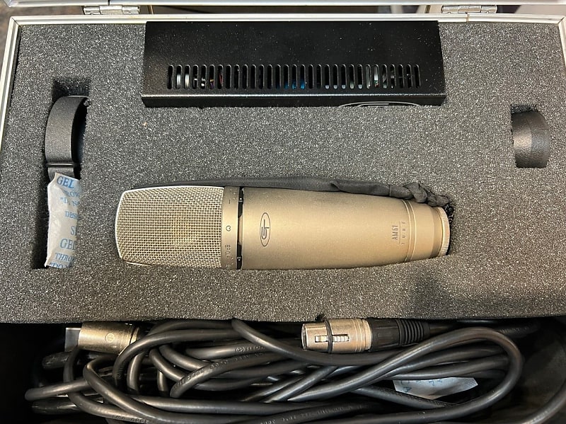 Alesis / Groove Tubes AM61 Tube Mic Studio Condenser | Reverb