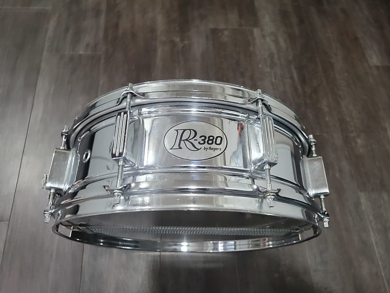 Vintage Rogers R-380 14" x 5" Snare Drum | Reverb