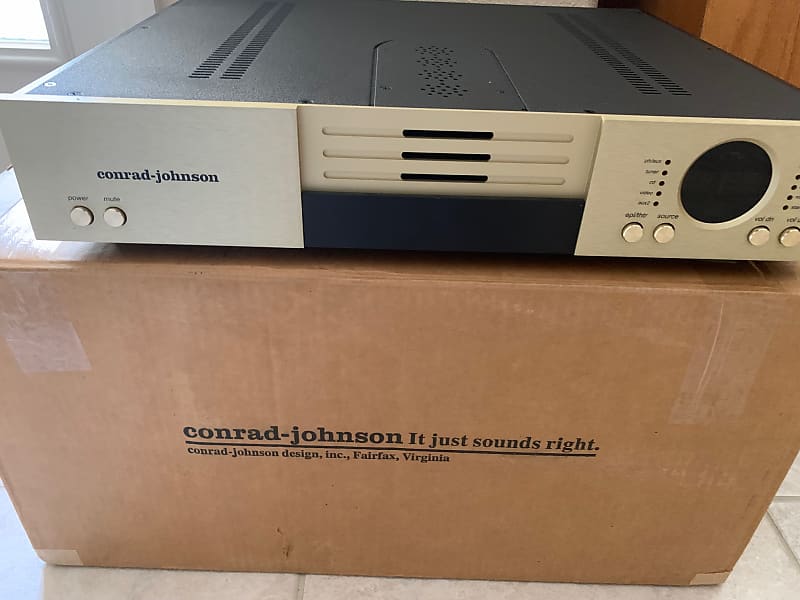 Conrad Johnson CT6 preamp & MV60 amp all tubes mint as new | Reverb