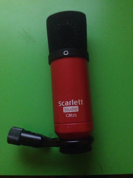Scarlett Studio CM25 | Reverb