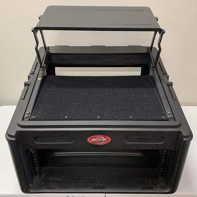 SKB SKB 1SKB-R106 10x6 Space Molded Rack Case Console | Reverb