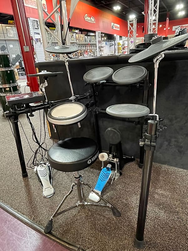 Yamaha DTX-502 Electronic Drum Set (Richmond, VA) | Reverb