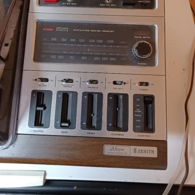 Zenith Allegro Wedge GR596W 1970s - Wood | Reverb