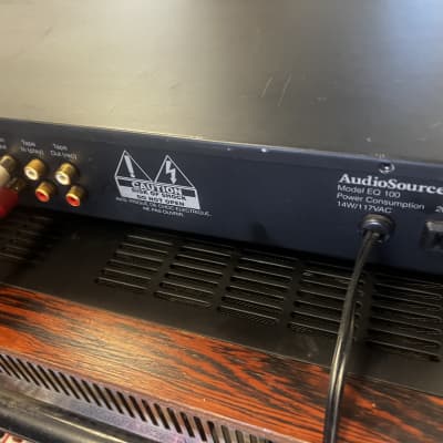 Vintage AudioSource EQ 100 Graphic Equalizer and Spectrum | Reverb
