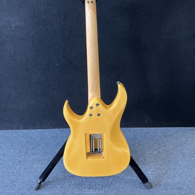 Heartfield by Fender Talon Guitar 1991 MIJ Yellow Floyd Rose | Reverb