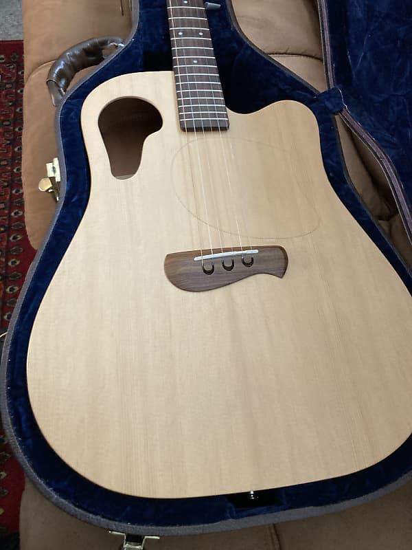 Tacoma Roadking DM8C Roadking DM8C Early 2000's - Natural | Reverb