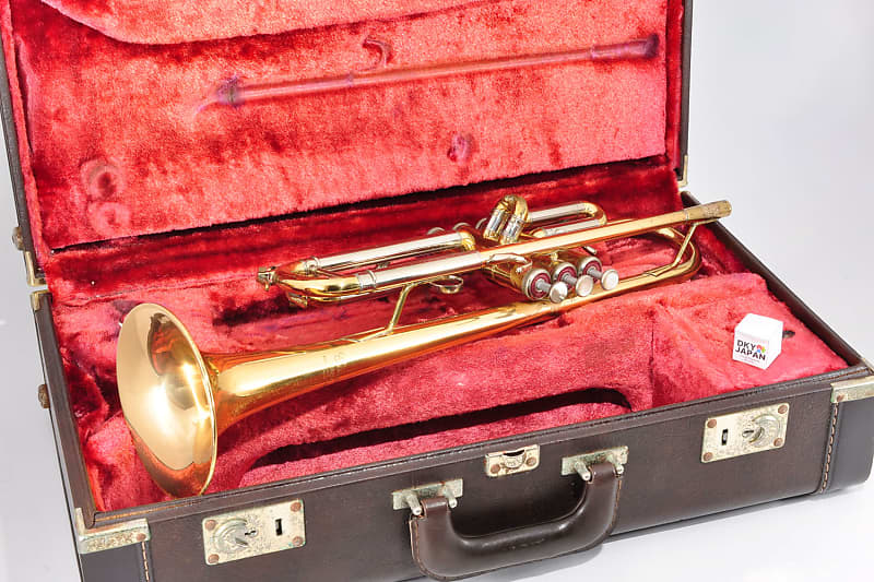 Yamaha YTR-800G Trumpet Gold Made In Japan Maintained w/Case | Reverb