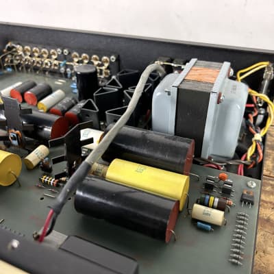 Conrad Johnson PV8 Tube Preamplifier | Reverb