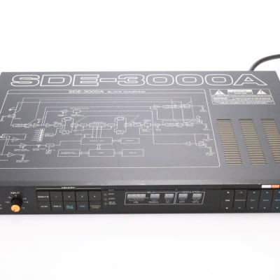 Roland SDE-3000A Digital Delay Rack Effect Signal Processor | Reverb