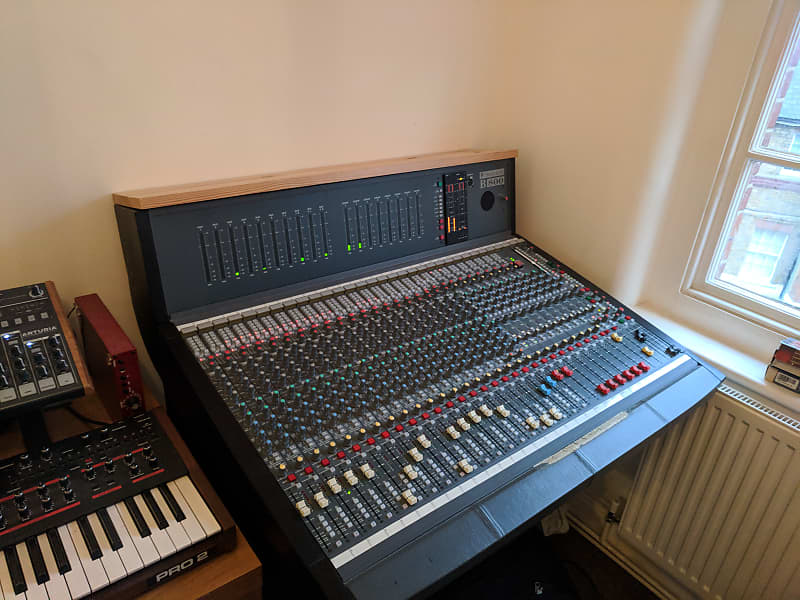 Soundcraft B800 | Reverb