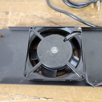 Technical Pro FN-2 2.5U Rack-Mountable Double Fan Cooling | Reverb