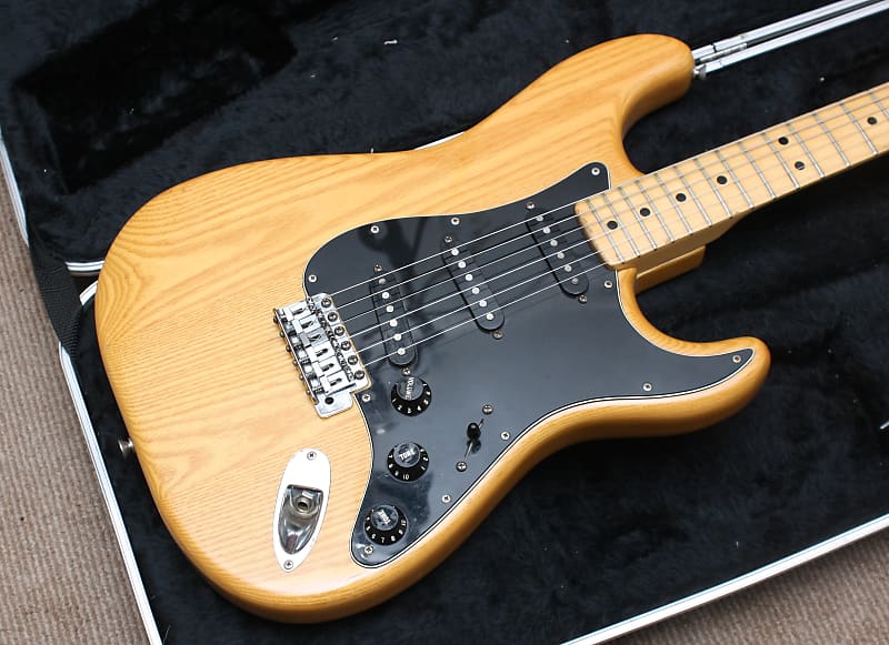 Fender Stratocaster 1979 Natural Maple neck w/case - | Reverb Ireland