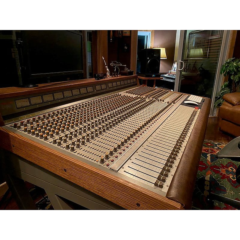 TASCAM M600 | Reverb