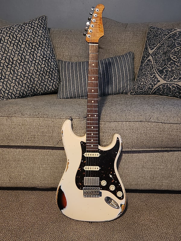 Xotic XSC-2, Antique White over Sunburst relic | Reverb