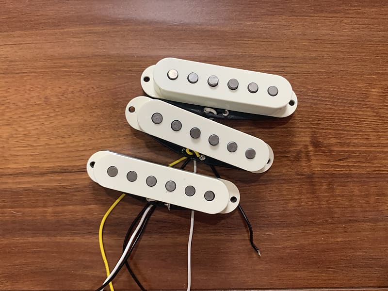 Squier 40th Anniversary Vintage Edition Stratocaster Pickups | Reverb