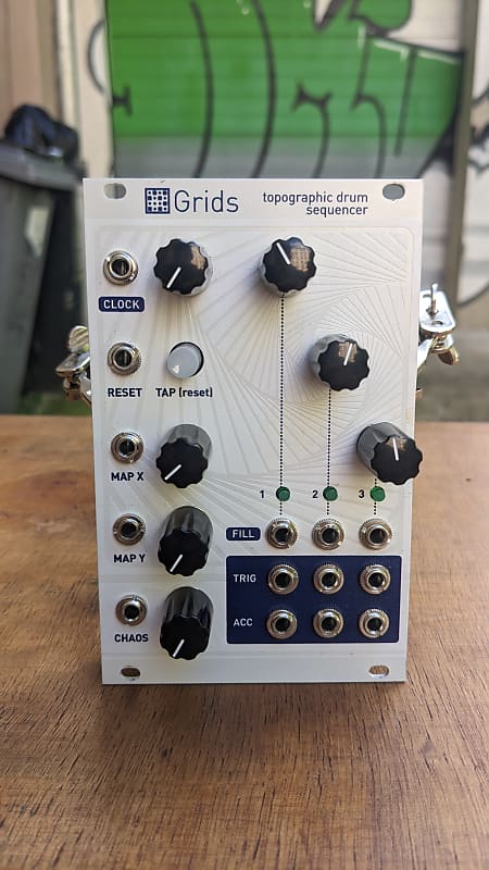 Mutable Instruments Grids Clone Reverb