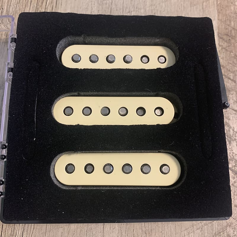 Fender V Mod Single Coil Pickups 2020 | Reverb
