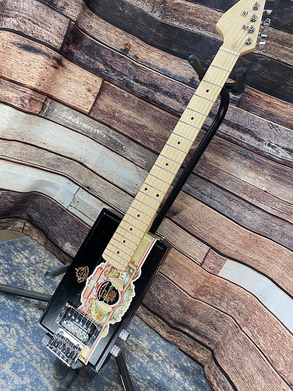 Cigar Box Guitar Lefty 6 string MFG 2024 - Natural | Reverb