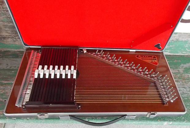 Portaharp Autoharp made by Rhythm Band Inc. | Reverb