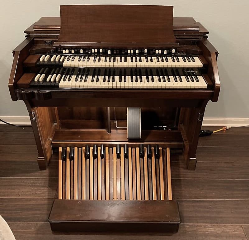 Hammond organ w/ Pedal board & Bench and Speaker | Reverb