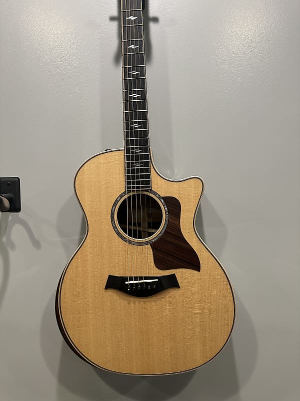 Taylor 814ce with V-Class Bracing 2022 - Natural | Reverb