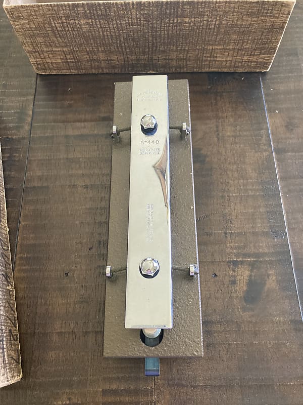 Antique JC Deagan A=440 Hanging Wall Unit Tuning Bell | Reverb