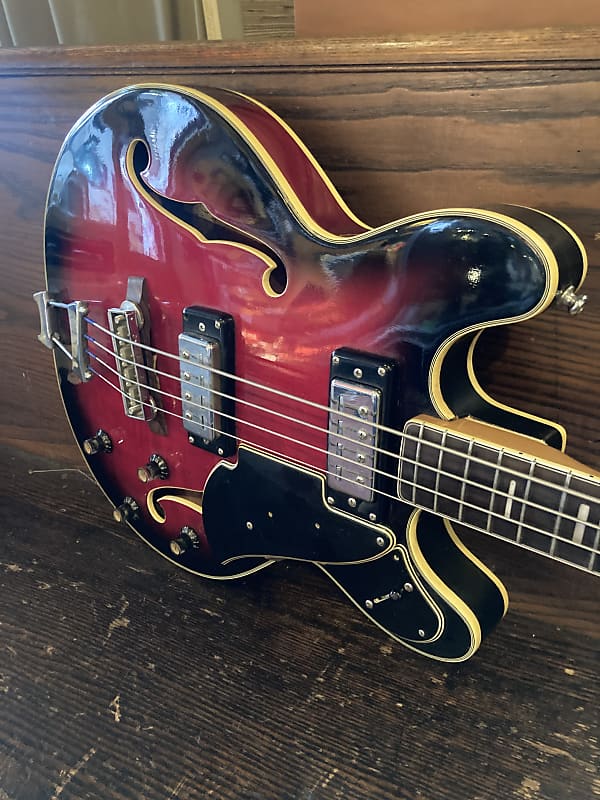Univox Hollowbody bass 30.5” scale 60’s - Sunburst | Reverb