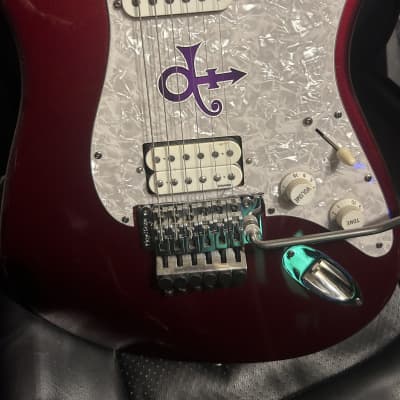 Fender Prince Floyd rose classic USA strat 1992 - Car | Reverb