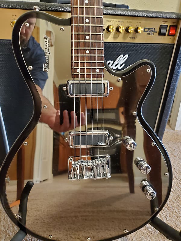 Godin Radiator 2000 Black | Reverb