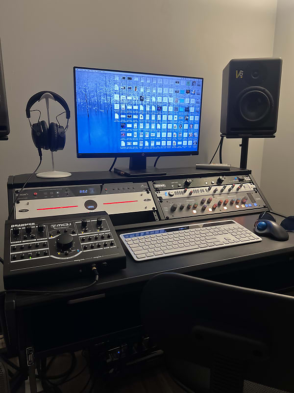 Bazel Slim KB8 Studio Desk 2022 - Black | Reverb