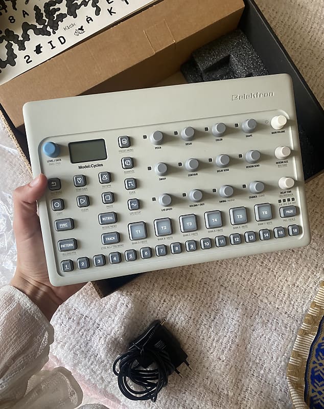 Elektron Model:Cycles Groovebox 2020 - Gray | Reverb