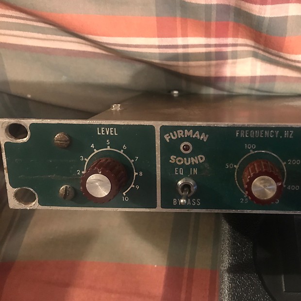 Furman PQ3 Parametric eq 70's green | Reverb