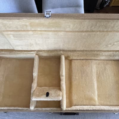 Danelectro Hardshell Case First Reissue Era 1998-2001 Tweed w | Reverb